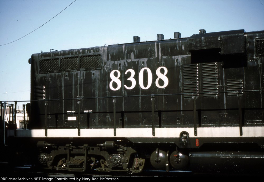 IC 8308